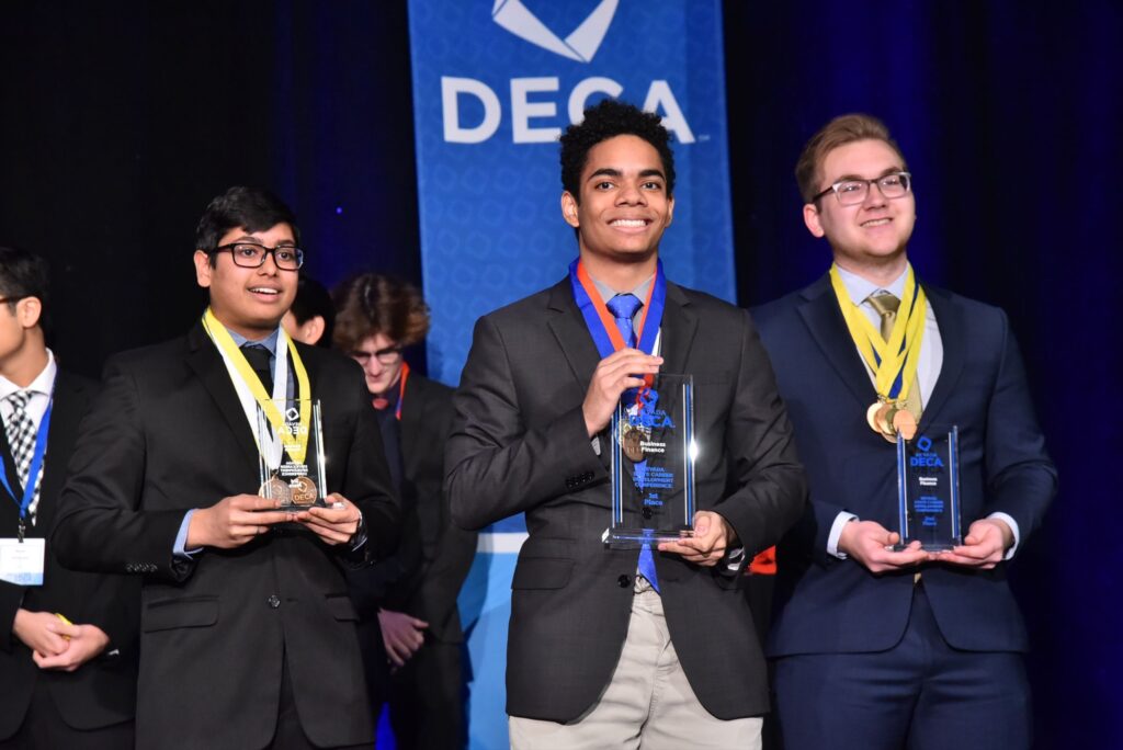 Davidson Academy's DECA Team Dominates at SCDC - Davidson Academy
